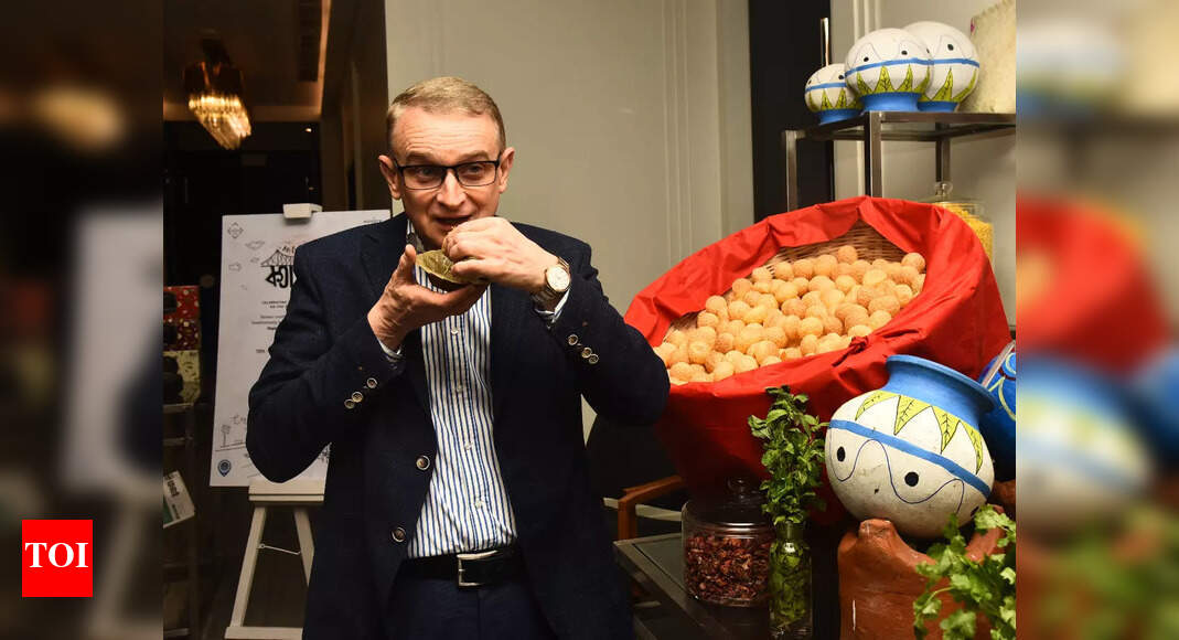 Meet Oleg, the Russian diplomat, who speaks Bengali and loves artefacts ...