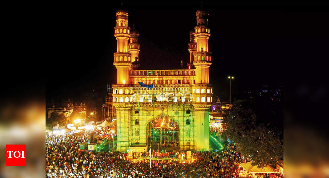 Charminar: The king of carnivals comes to Charminar | Hyderabad News ...