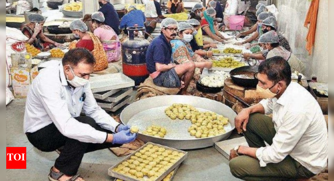 Ghari: Quality checks for ghari done in Surat ahead of Chandni Padva ...