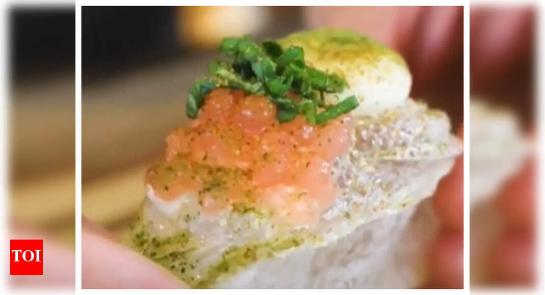 Viral: Invisible Pizza recipe leaves netizens amazed - Times of India