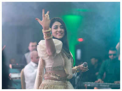 Performing in London during Navratri was a great experience: Kairavi ...