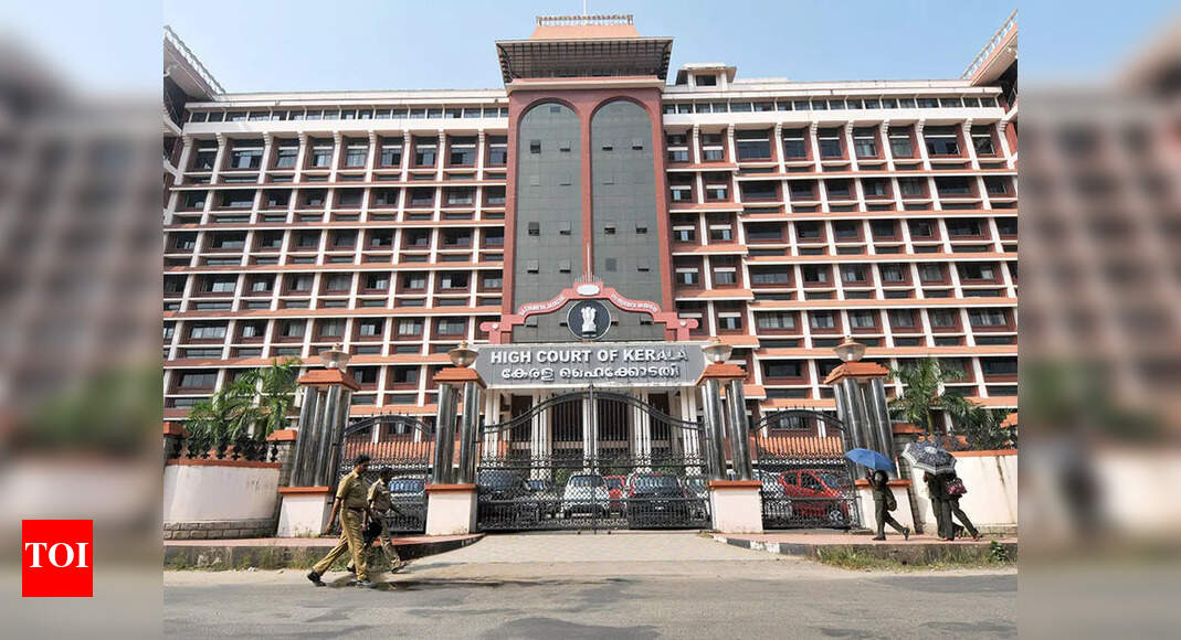 Isro spy case: Ex-DGP Siby Mathews’s bail extended | Kochi News - Times ...