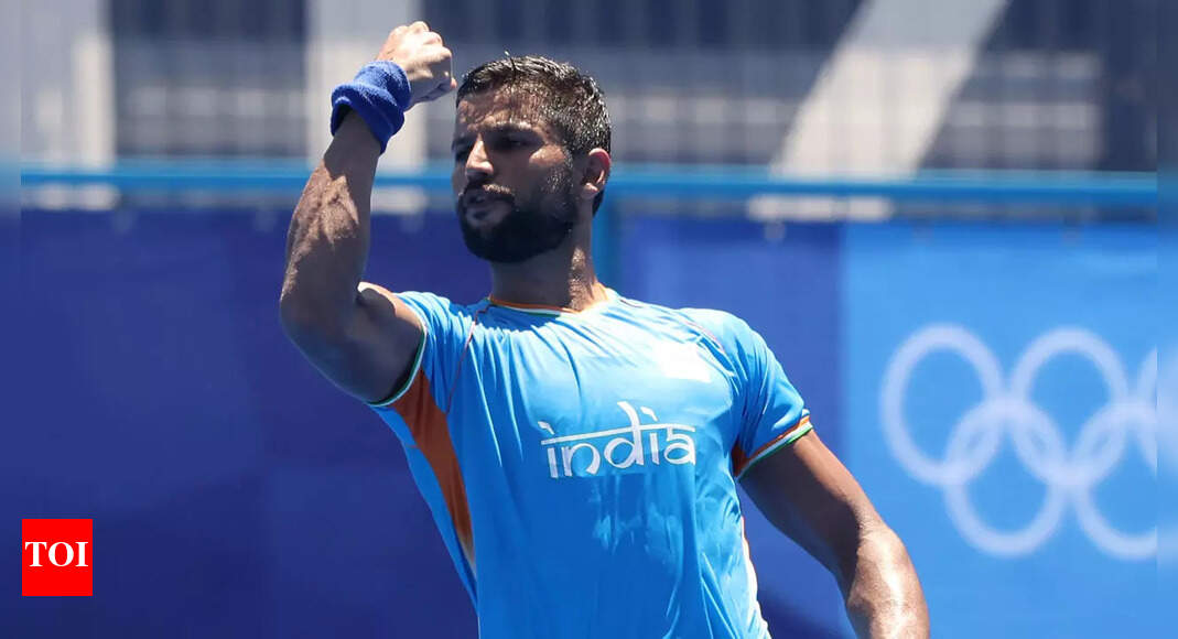 Rupinder Pal Singh, Birendra Lakra overwhelmed by Prime Minister ...