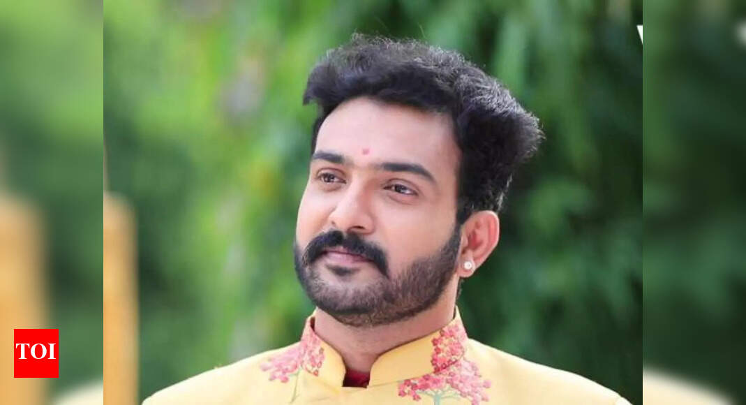 Actor Raghu completes three years of association with 'Nammane Yuvarani ...