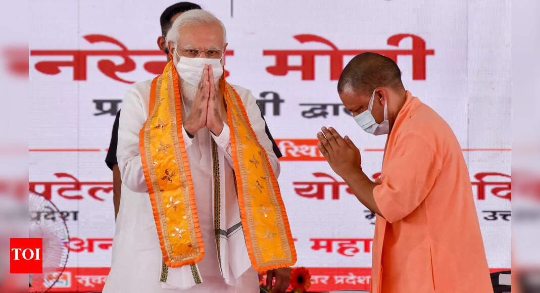 Siddharthnagar: Modi in UP key points: PM slams earlier UP governments ...