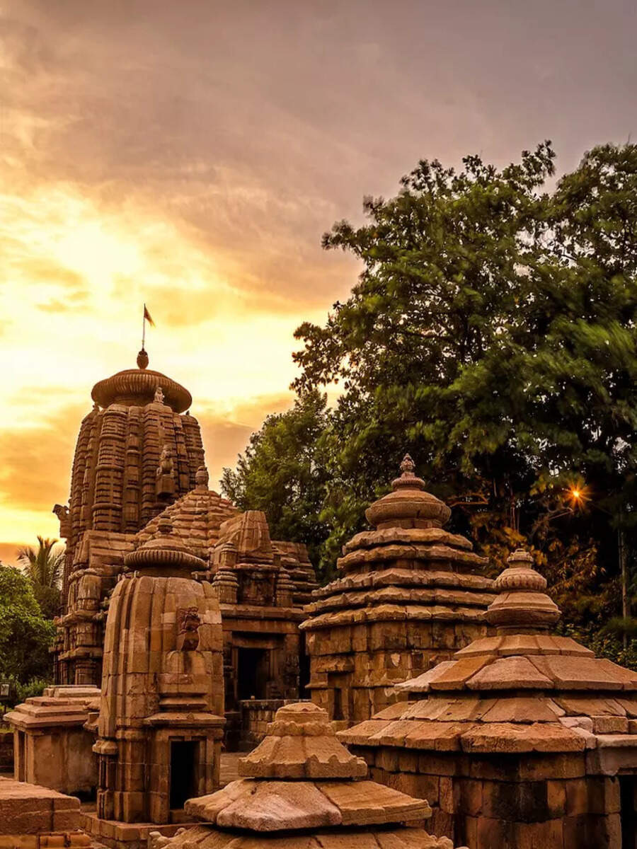 Bhubaneswar Temples: Temples in Bhubaneswar you can’t miss out on ...