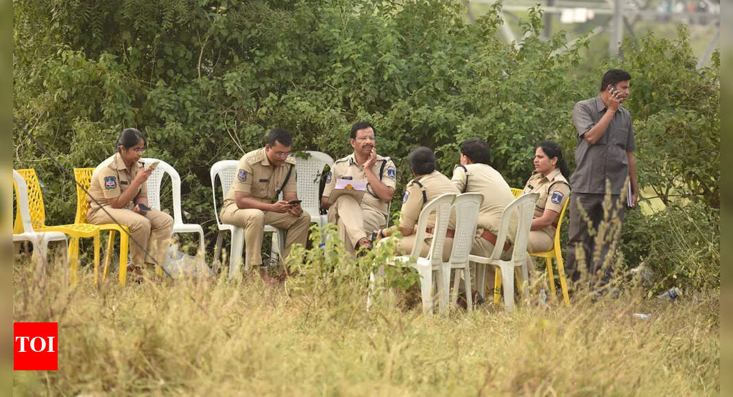 Disha encounter case: ACP cites mental state for missing details in ...