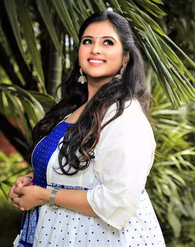 Former Bigg Boss contestant Geetha Bharathi Bhat hits the Gym - Times ...