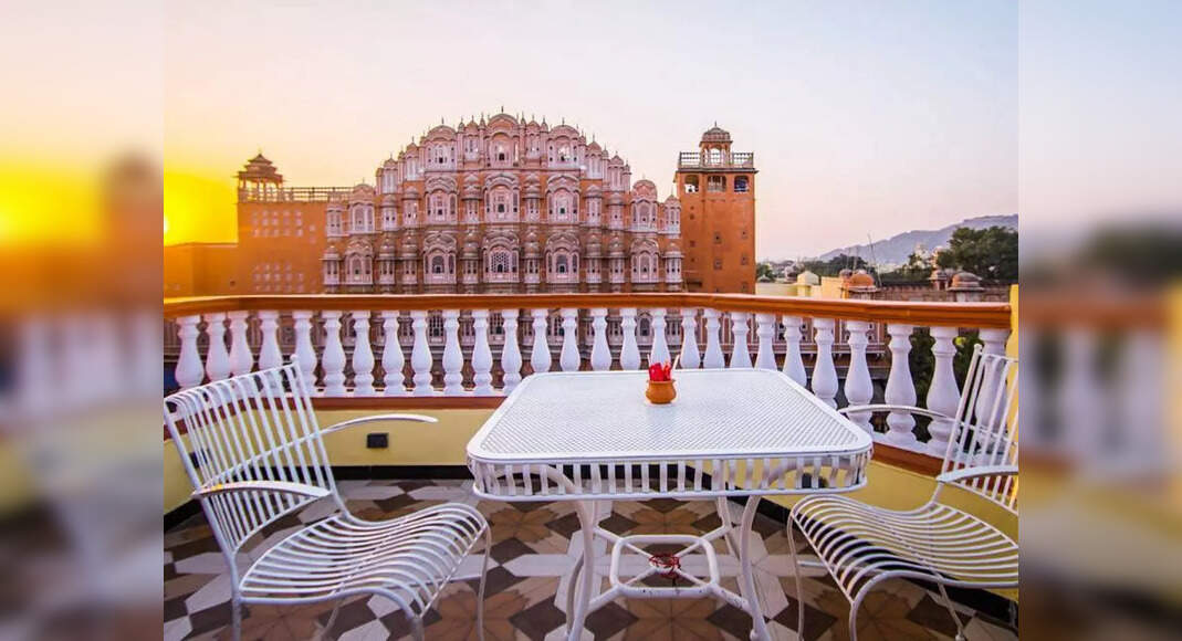 Chill Out At These Cafes In Jaipur Happytrips Travel India Alone