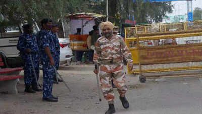 Ellenabad bypoll: More guns than roses around BJP campaigners in villages | Chandigarh News ...