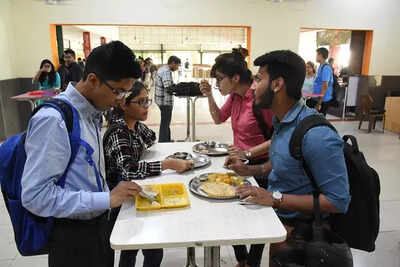 College canteens to retain original menu, expect business after Nov 16 ...