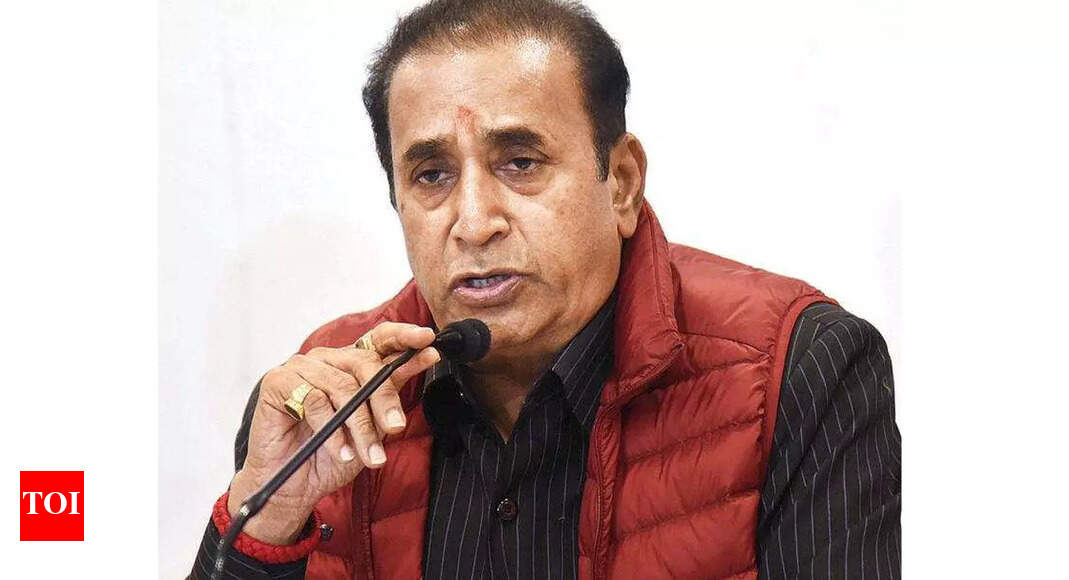 Maharashtra: CBI arrests middleman in Anil Deshmukh corruption case ...