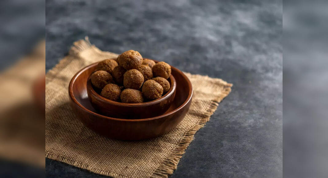Peanut Laddoo Recipe: How to Make Peanut Laddoo Recipe | Homemade ...