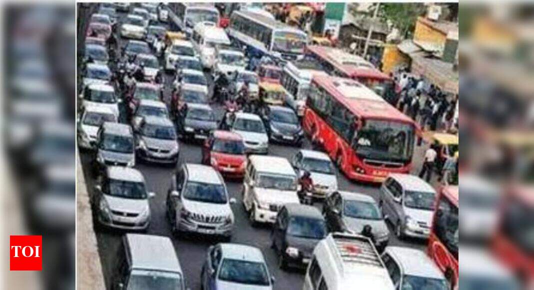 Vehicle sales in Mumbai down by up to 32% this Dhanteras | Mumbai News ...