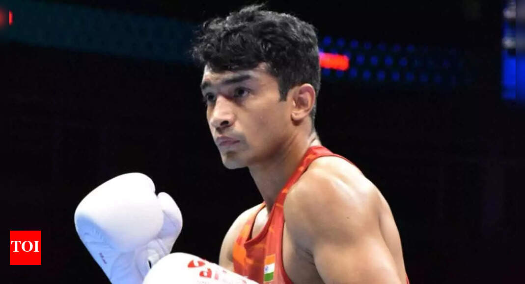 Boxing World Championships: Shiva Thapa enters quarterfinals | Boxing ...