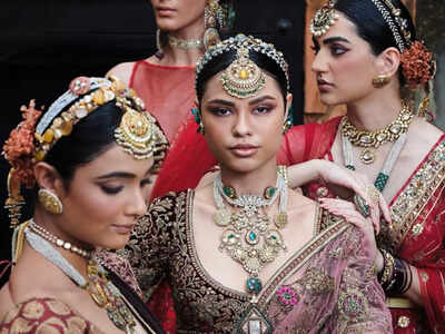 Astrological benefits of wearing navratna jewellery - Times of India