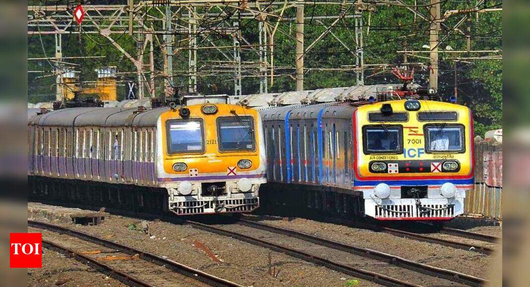 Mumbai: Nearly 3L local train tickets sold on Day 2 of resumption of 1 ...
