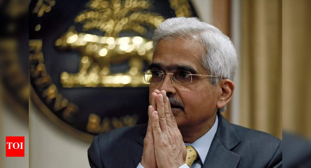 RBI governor asks banks not to let down their guard - Times of India