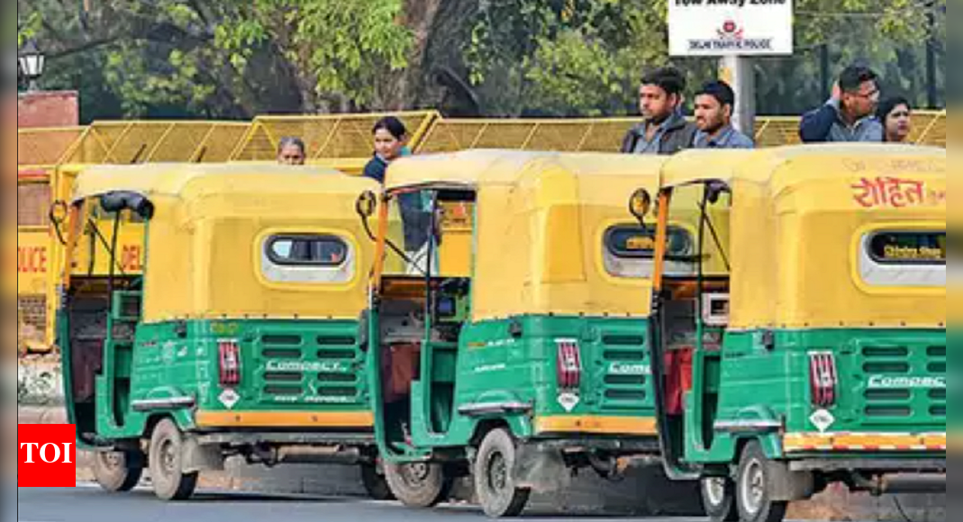 Delhi: November 15 new deadline to apply for electric-autos | Delhi ...