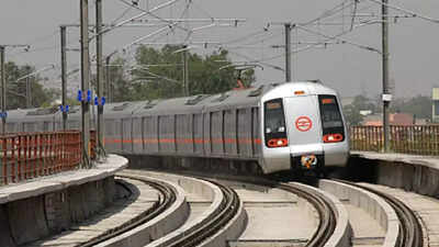 Delhi: Metrolite runs into rough weather before ride starts | Delhi ...