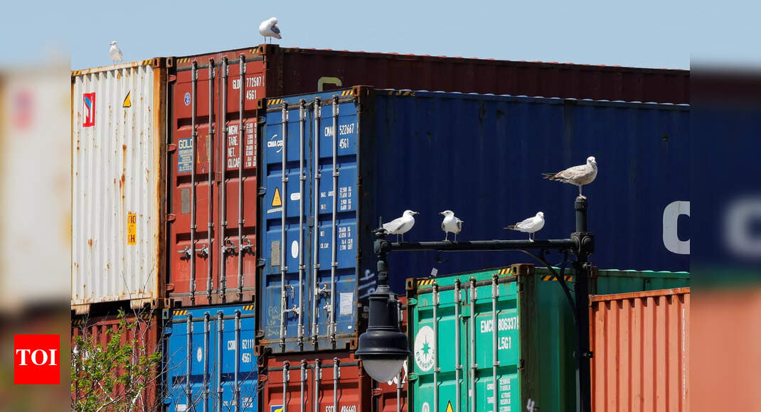 US trade deficit hits record of $80.9 billion in September - Times of India