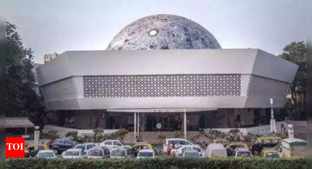 Mumbai: Planetarium to resume shows soon | Mumbai News - Times of India