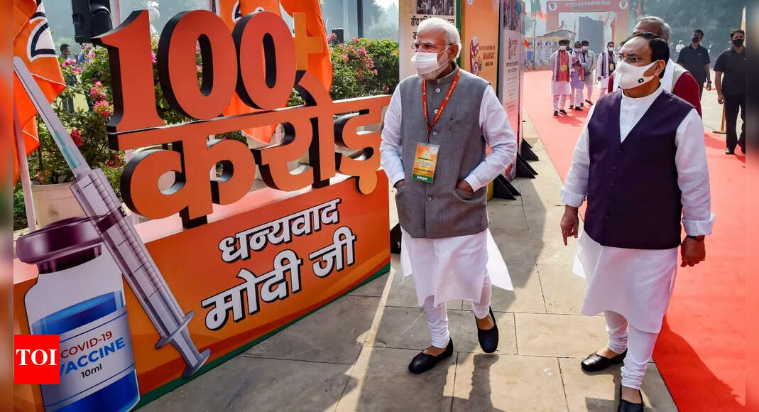 Senior leaders laud PM Modi's efforts for administering over 100 crore ...