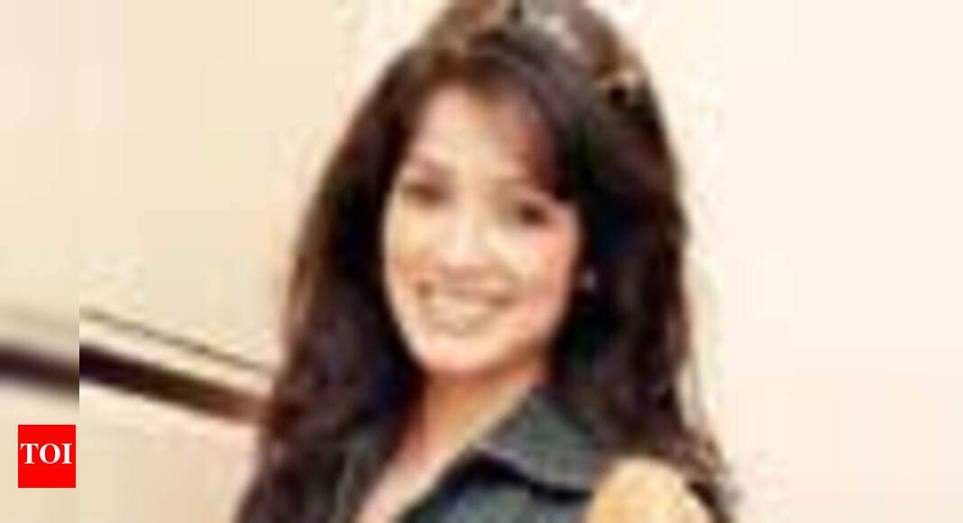 Vidya signs first Marathi film | Hindi Movie News - Times of India