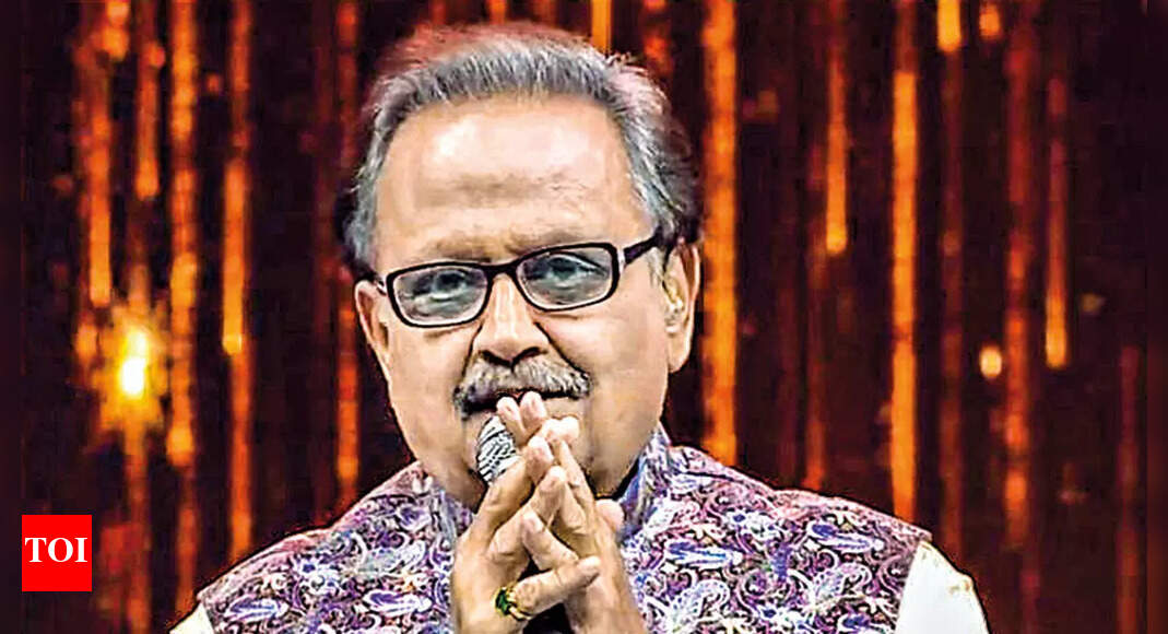Balasubrahmanyam: Playback singer SP Balasubrahmanyam awarded Padma ...