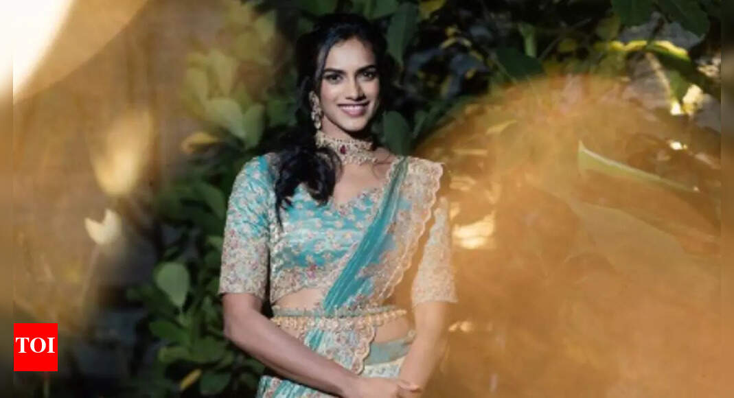 Sindhu: Watch: PV Sindhu grooves to ‘Love Nwantiti’, breaks internet ...