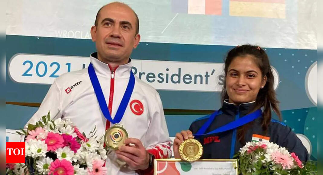 Rahi wins silver in 25m individual pistol after malfunction, Manu ...