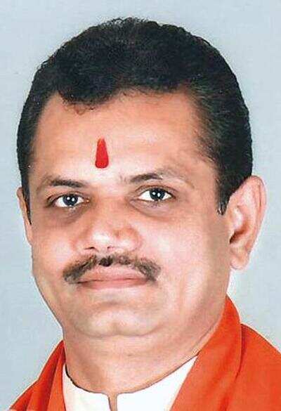 State govt to hold 3-day atmanirbhar gram yatra | Ahmedabad News ...