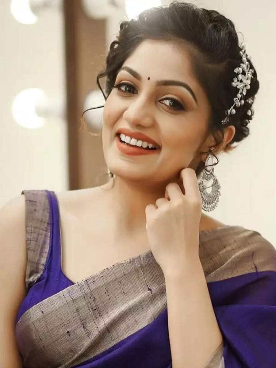 Get inspired by Arya's saree style | Times of India