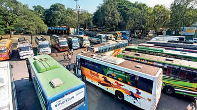 Pune: Shivneri & Shivshahi buses run by private players on roads | Pune ...