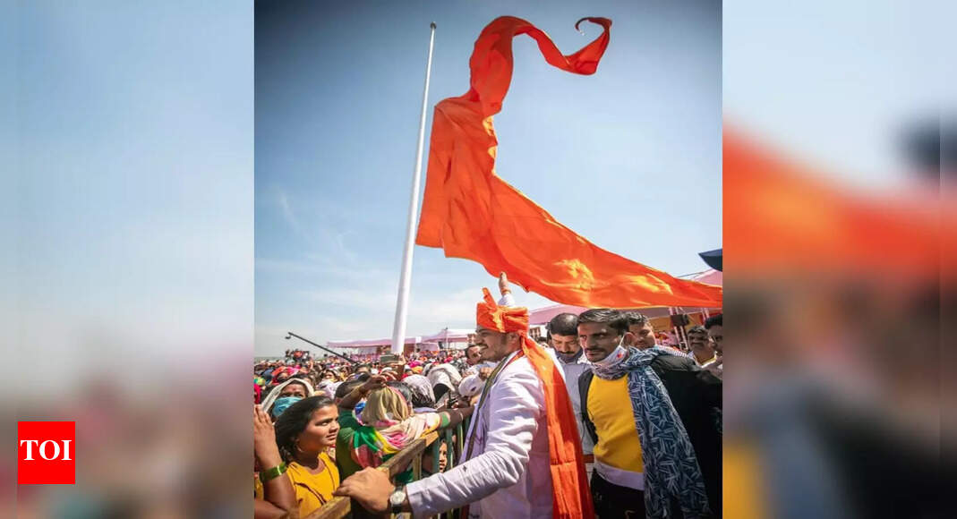 Tallest Saffron Flag in India: Installing world’s tallest saffron flag ...