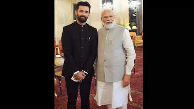 Chirag shares his picture with PM Narendra Modi | Patna News - Times of ...