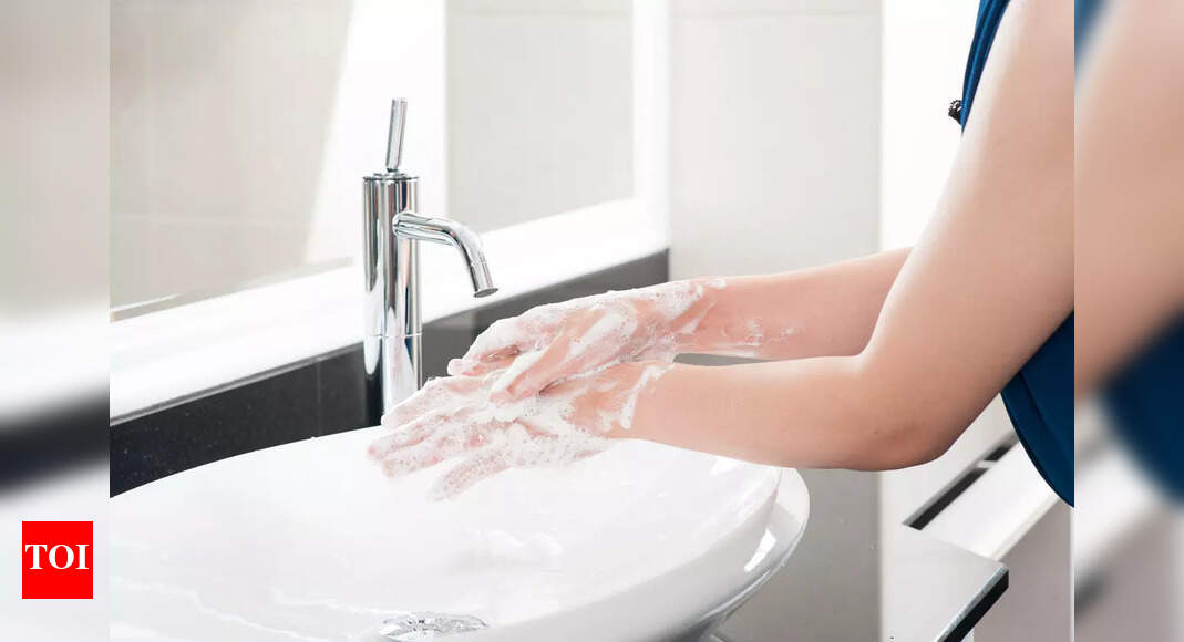 What does excessive handwashing do to your skin? - Times of India
