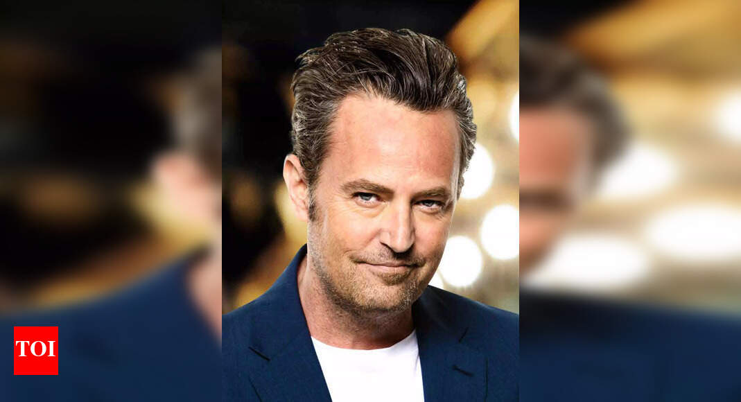 FRIENDS star Matthew Perry aka Chandler Bing pens an autobiography ...