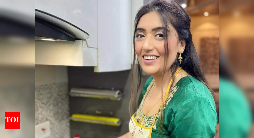 Shireen Mirza performs the cooking 'rasam' post marriage but gives the ...