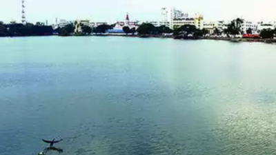Coimbatore: Road along Valankulam shrouded in darkness | Coimbatore ...