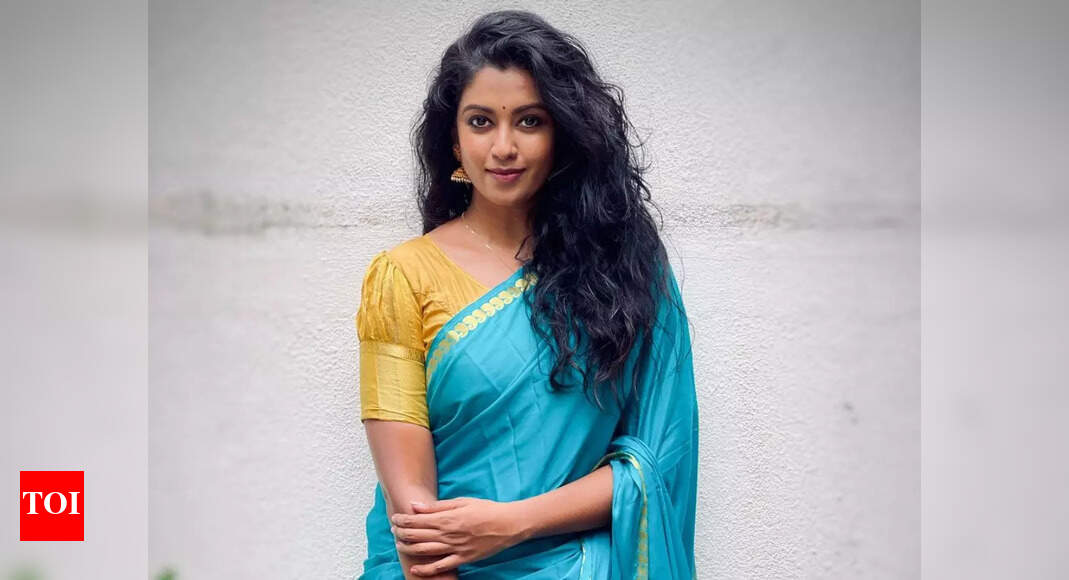 Roshini Haripriyan opens up on why she quit Bharathi Kannamma - Times ...