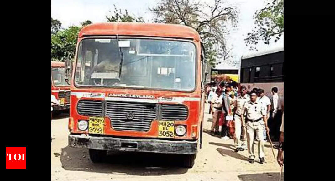 Msrtc: Stones pelted at four MSRTC buses in Dhule on Sunday morning ...