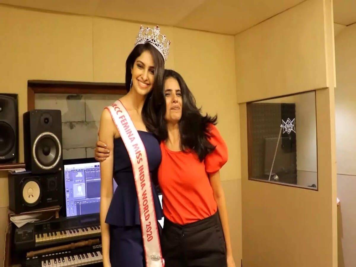 Watch Manasa Varanasi sharing her training experience with voiceover ...