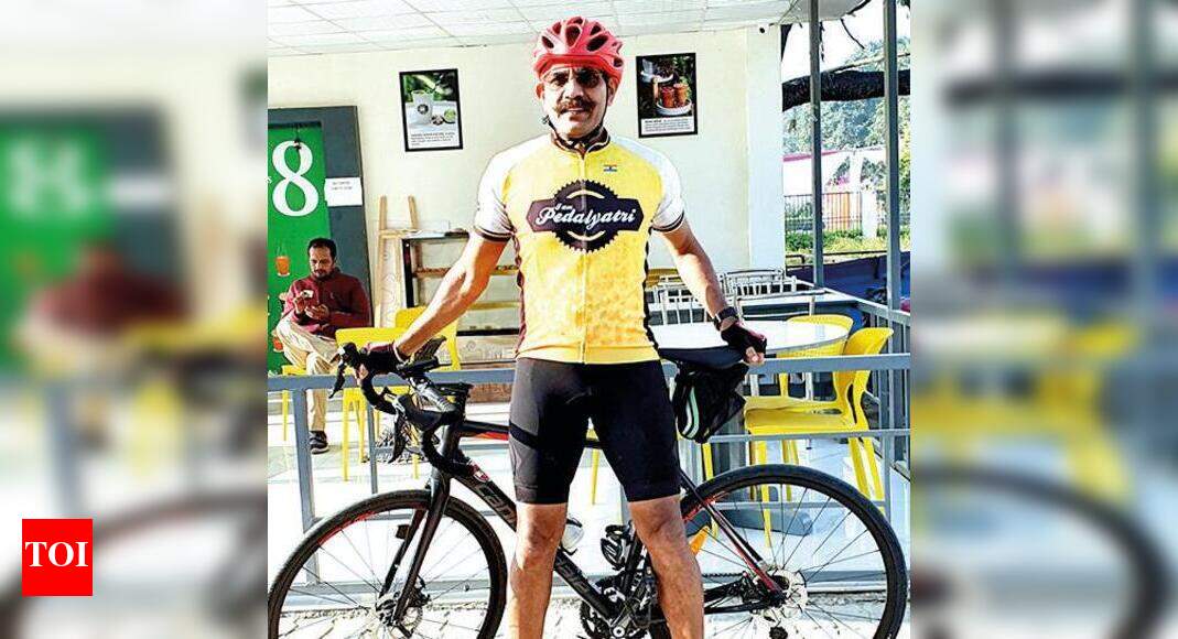 TN DGP hails UP beat cops, women helpdesks | Lucknow News - Times of India