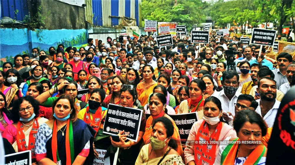 Mumbai protest photos: BJP demands investigation into Amravati ...