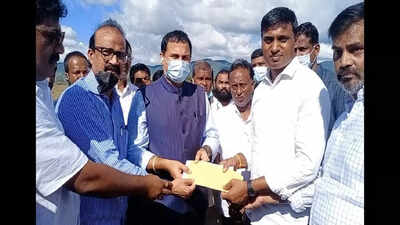 Andhra Pradesh: Rajampet MP mobilises Rs 2 crore for Kadapa flood ...
