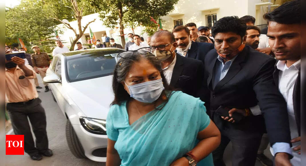 Vasundhara Raje: Former CM Vasundhara Raje starts four-day yatra ...