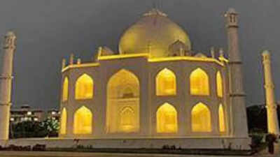 Madhya Pradesh man builds mini Taj Mahal as message of love | Indore ...