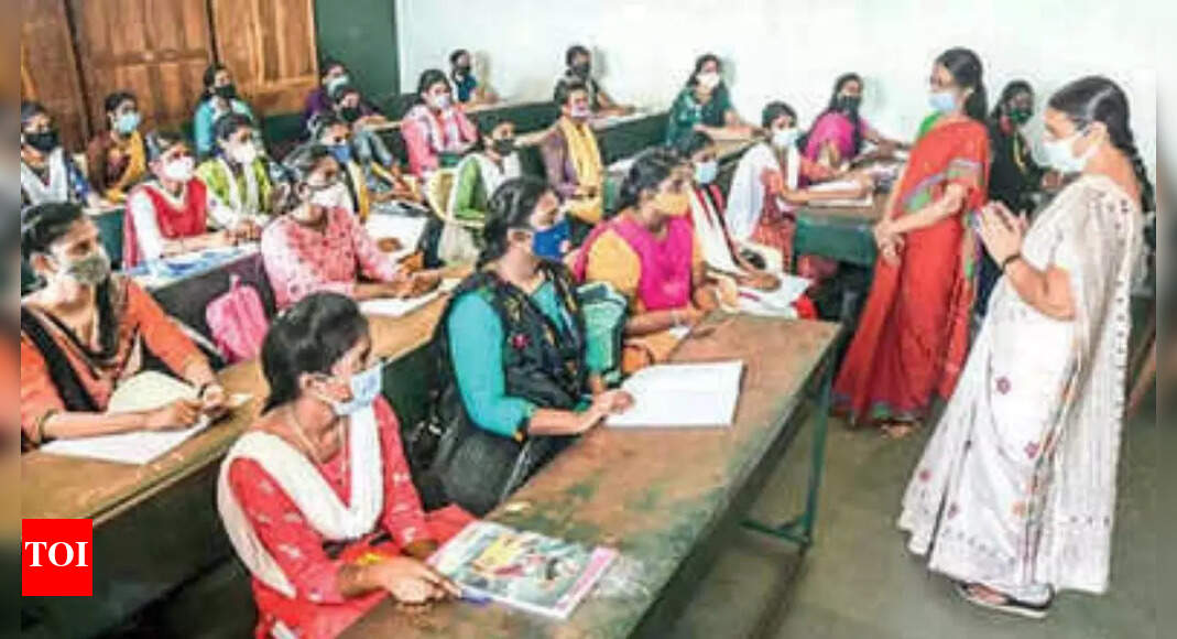 Tamil Nadu: Colleges struggle to make room for students | Madurai News ...