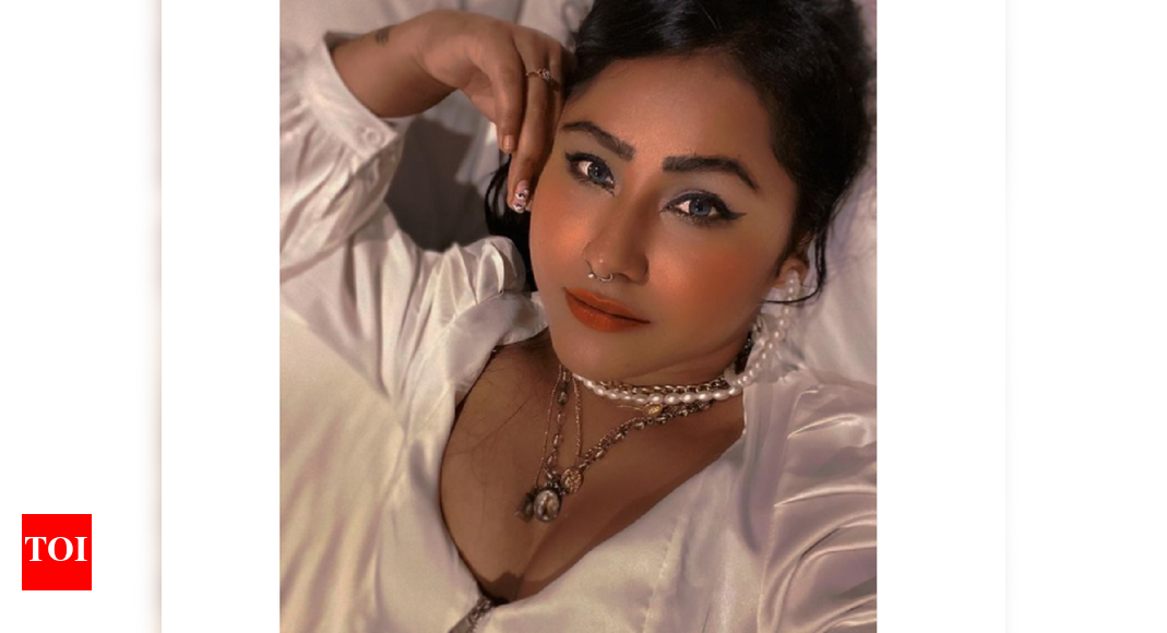 Priyanka Pandit looks mesmerising in her latest post | Bhojpuri Movie ...